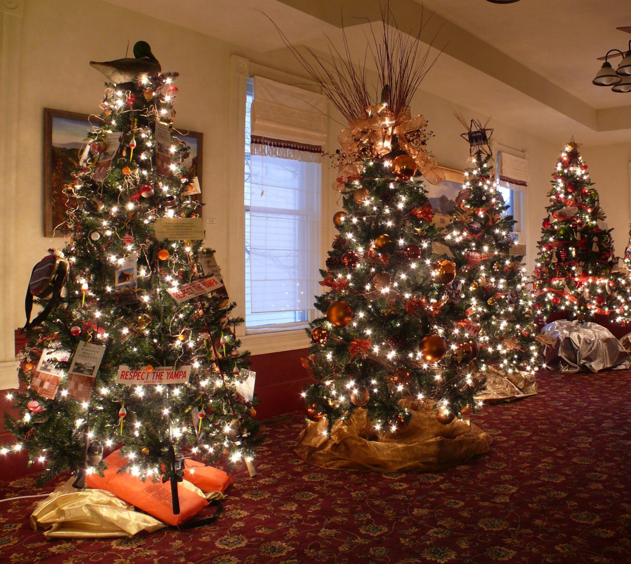 Festival of Trees features 24 winter wonderful displays ...